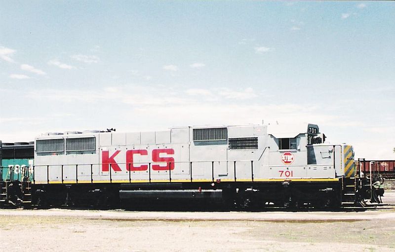 SD 40X 701